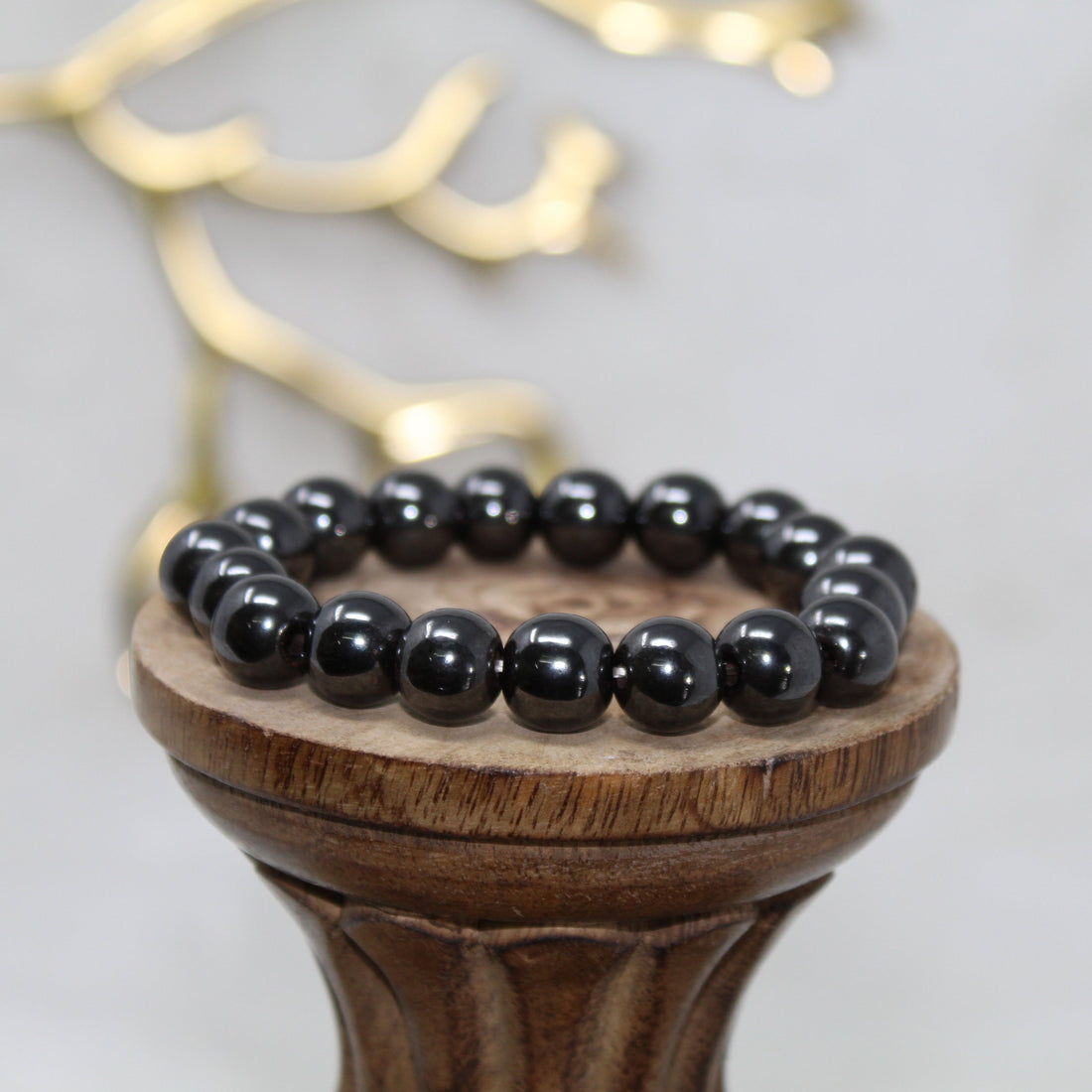 Onyx Crystal Meaning, Healing Properties, Uses & Energy Guide – Sage ...